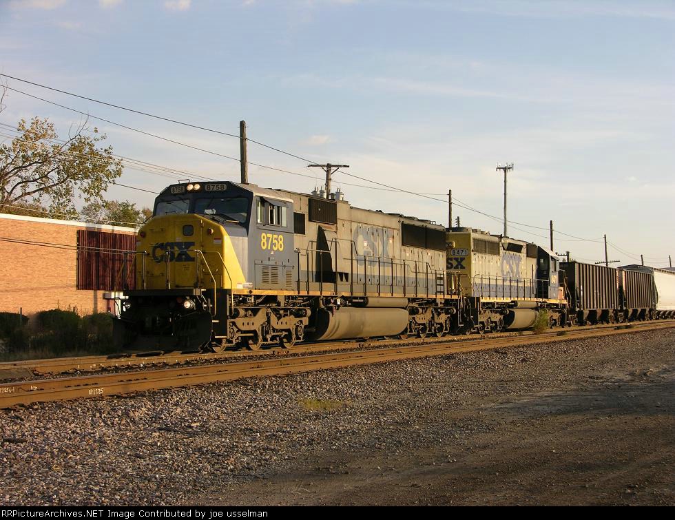 CSX 8758